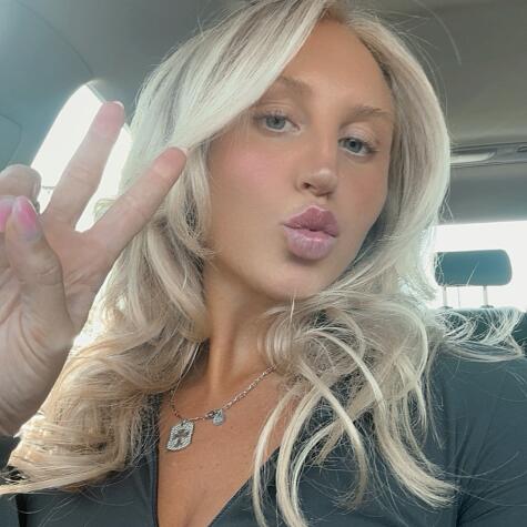 SEND 2 MILA’s Official Social Fan Page | LoyalFans