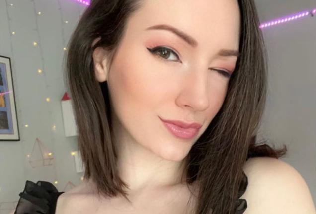 Mindfuck Heel Worship Goon (Findom) - Mistress Meredith Official ...
