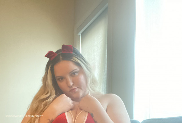 ️ - Laura Fatty Official Photos | LoyalFans