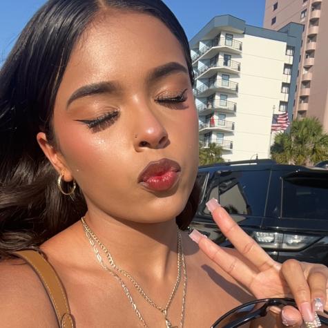 princess esse 👑's videos and clips | Official account | LoyalFans