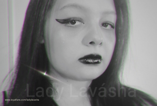 Worshipping the Feet of her Demonic Dominant - Lady Lavasha Divine ...