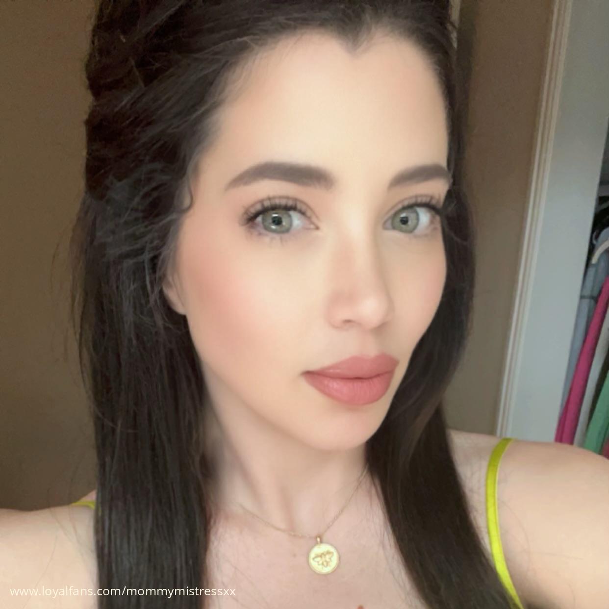 Mommymistressxx's videos and clips | Official account | LoyalFans