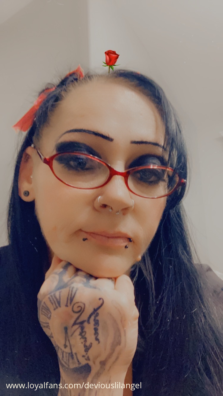 Devious lil angel’s Official Social Fan Page | LoyalFans