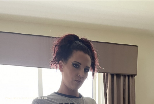 REAL MARRIED QOS - Hotwife Brooke Blaze Official Photos | www.Loyalfans.com