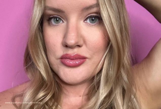 One look into my eyes and you're lost forever - Queen Chrissy Femdom Findom Hypno Official ...