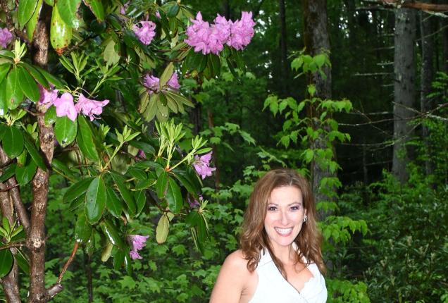 Happy White Pantyhose Wednesday! - Dawn Desire Official Photos | LoyalFans