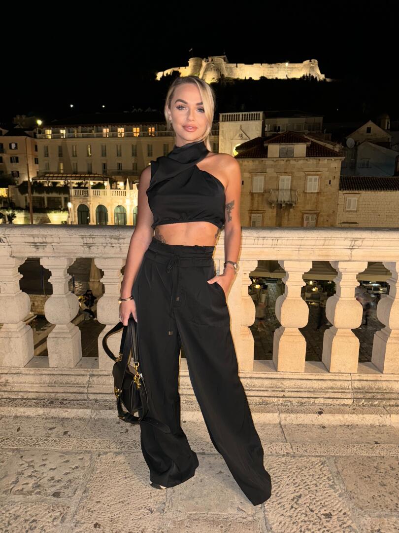 Emilie Rae's Official Social Fan Page | LoyalFans