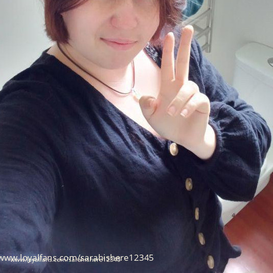 Sarahishere12345’s Official Social Fan Page | LoyalFans