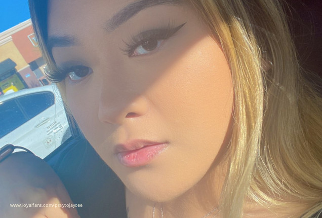 You're Addicted to Nylons and Feet - Daddy Jaycee Official Profile | www.Loyalfans.com