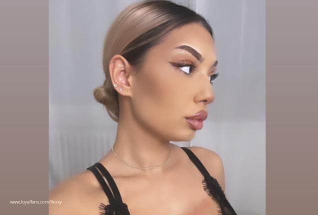 again, 2 girls - MISS Lexxy Findom Femdom Official Profile | www.Loyalfans.com