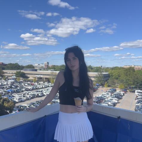 goddessluna8’s Official Social Fan Page | LoyalFans