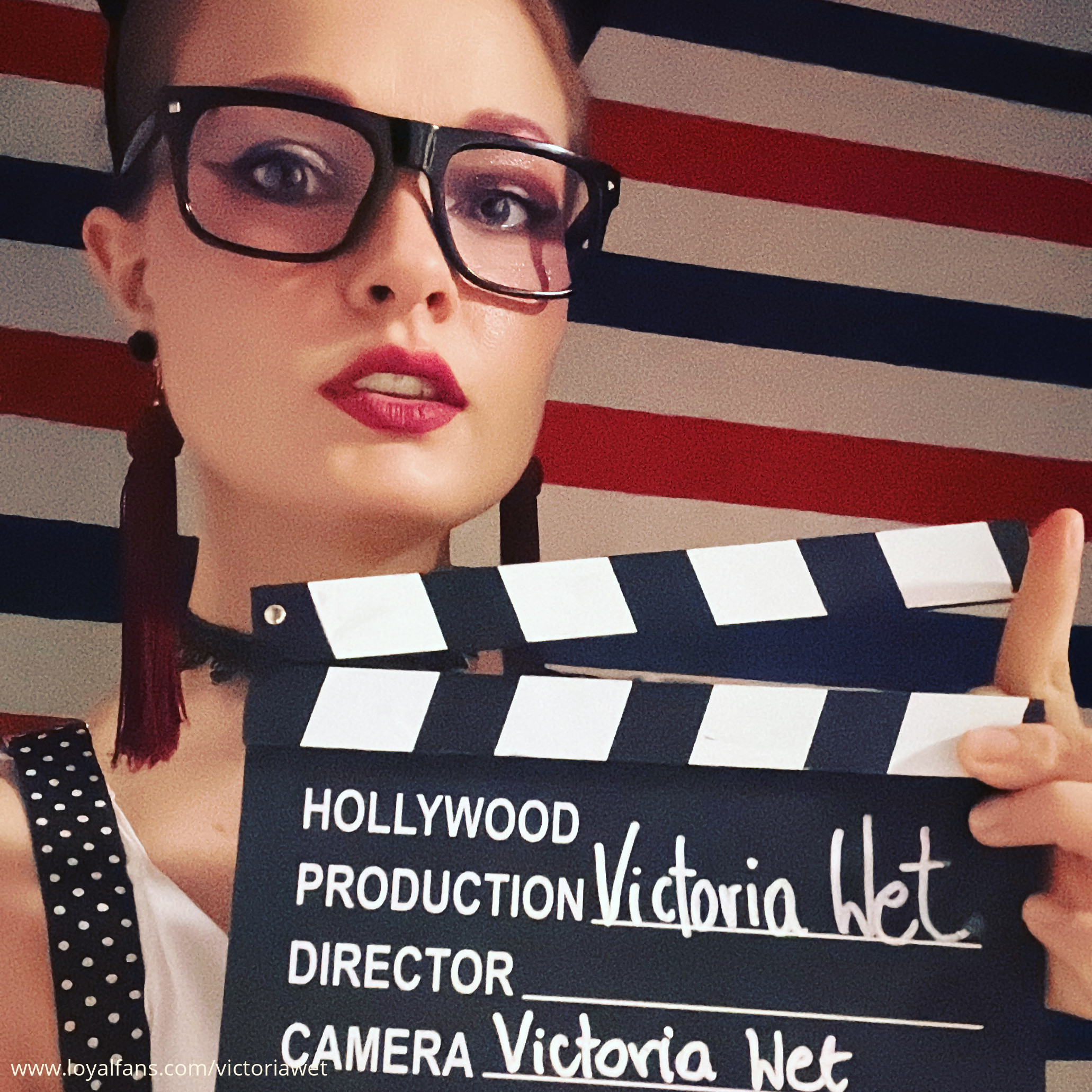 VictoriaWet's videos and clips | Official account | LoyalFans