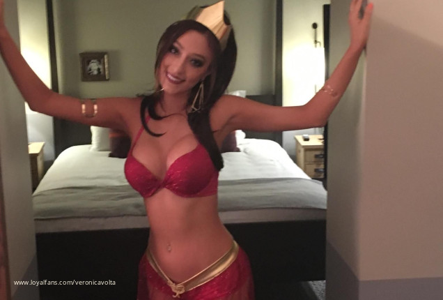 Come Join Me! - Veronica Volta Official Photos | www.Loyalfans.com