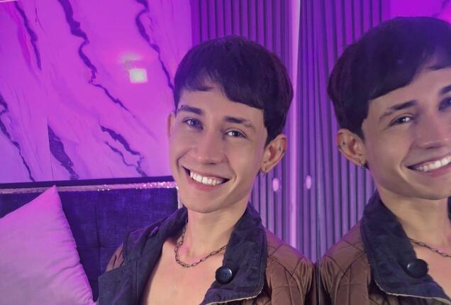 😍 - Michael azul Official Photos | LoyalFans
