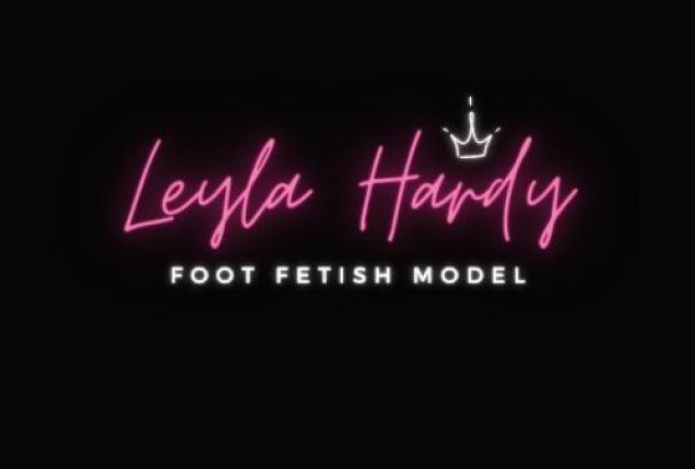 Just suck the tip - Goddess Leyla Hardy Official Photos | www.Loyalfans.com