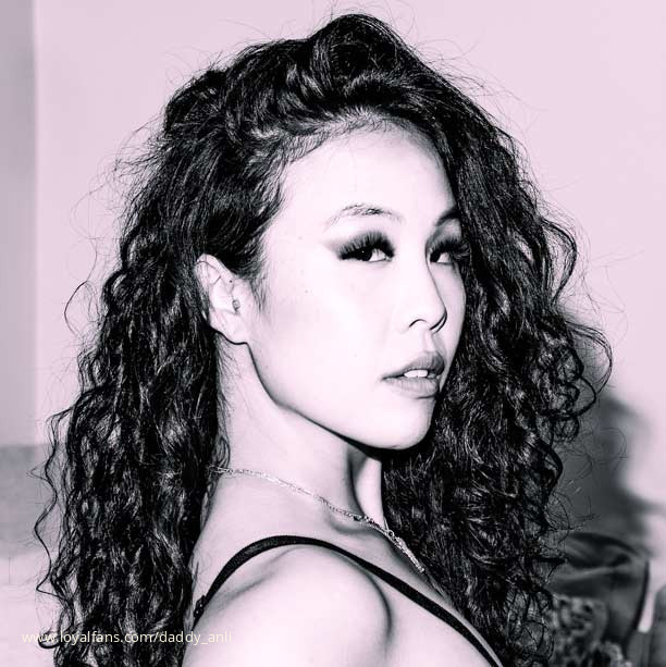 Daddy An Li's Official Social Fan Page | LoyalFans