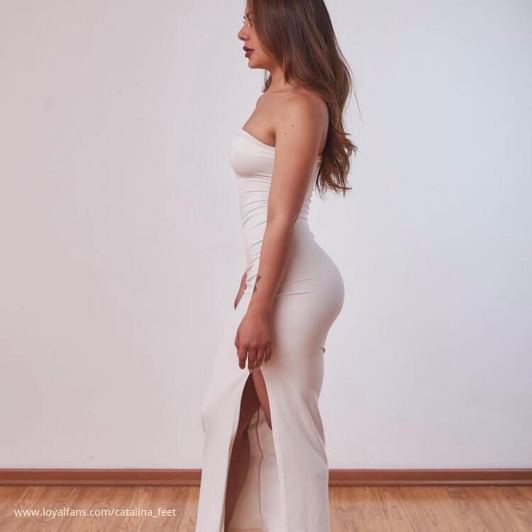 Catalina_Feet’s Official Social Fan Page | LoyalFans