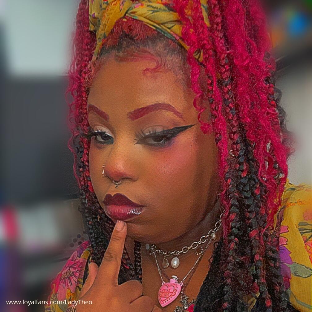 Lady Theo ’s Official Social Fan Page | LoyalFans