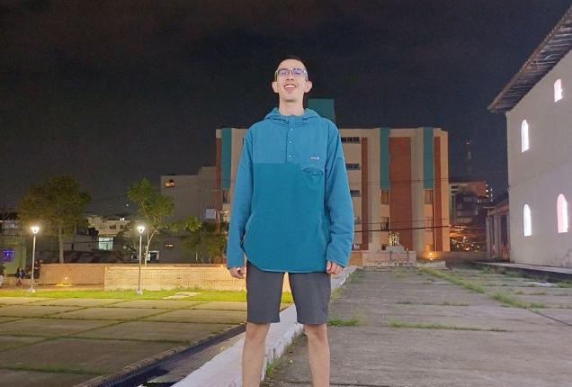 Tall guy 🔥 - Dustin Dolin Official Photos | www.Loyalfans.com