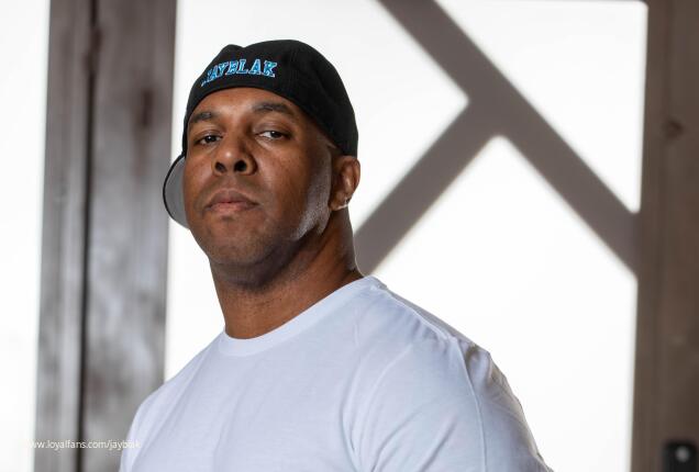 FISITING NOA FOX - Jayblak Official Profile | LoyalFans