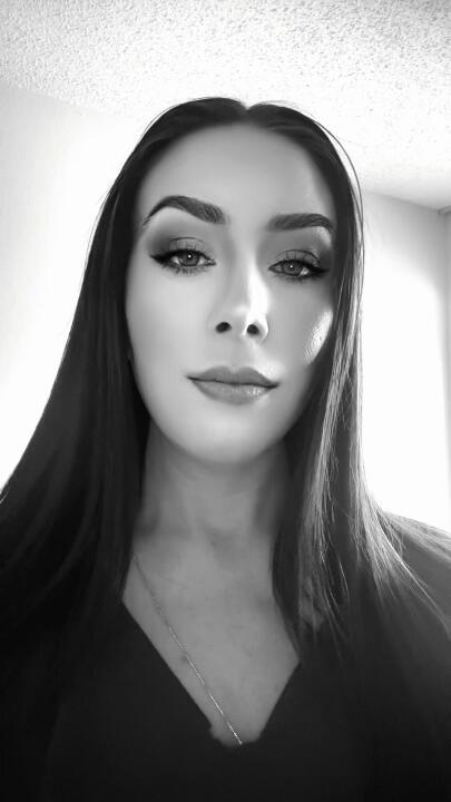 Hello my darling minions 💋 - Mistress Tish Official Profile | www ...