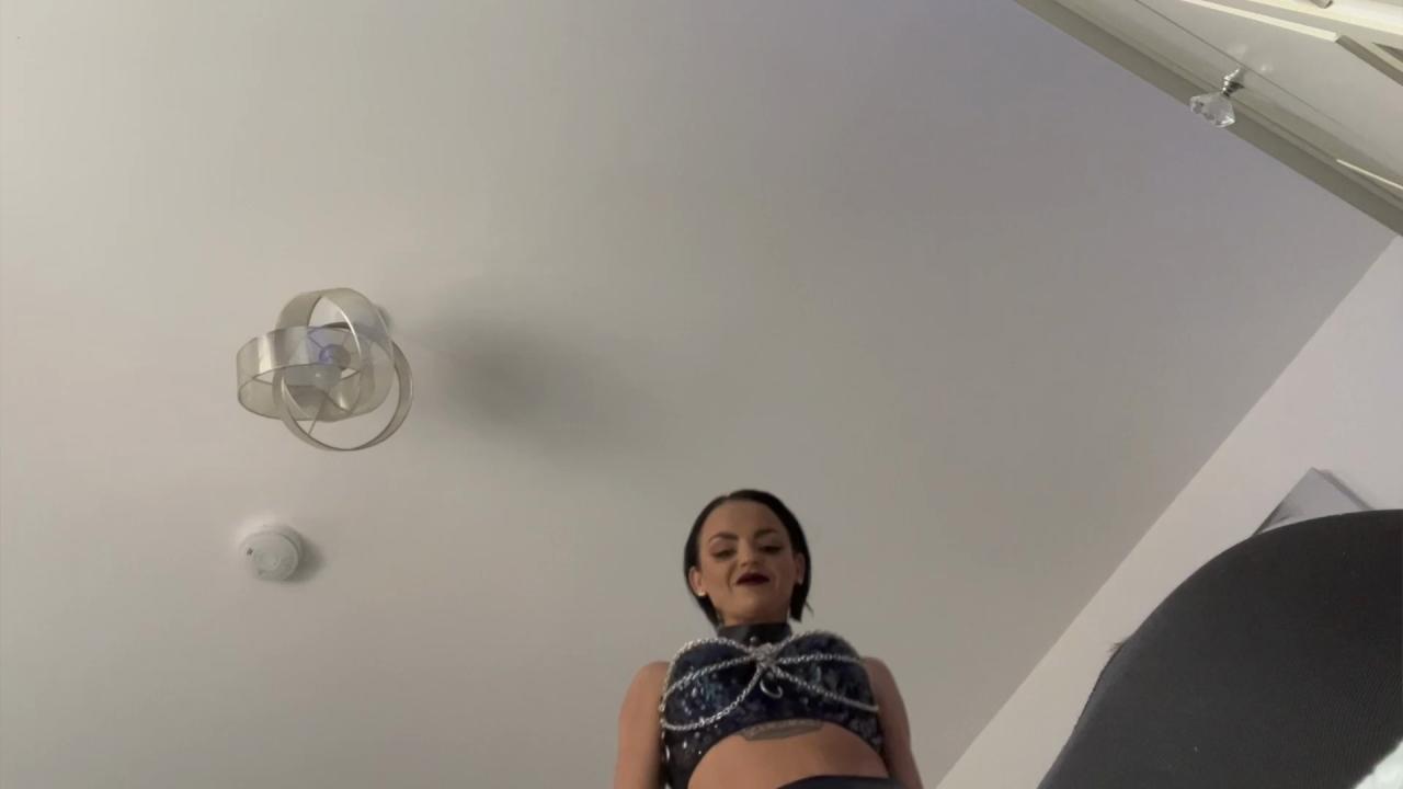 Trailer - Jenna Loves Her Carpet - bucksfootlover Official Profile ...