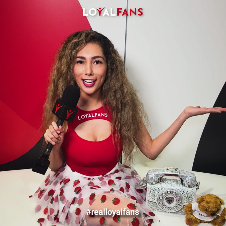 Let's begin again! 😍 - LF Creator Spotlight Official Profile | www.Loyalfans.com