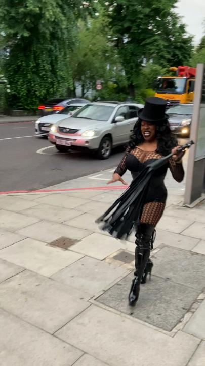 Up to Club Pedestal I go! - Lady Rose Epic Official Profile | www ...