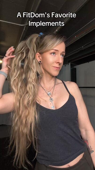 Some of my favorite things to use on my subs 😈 - Carmilla Vess Official Profile | www.Loyalfans.com