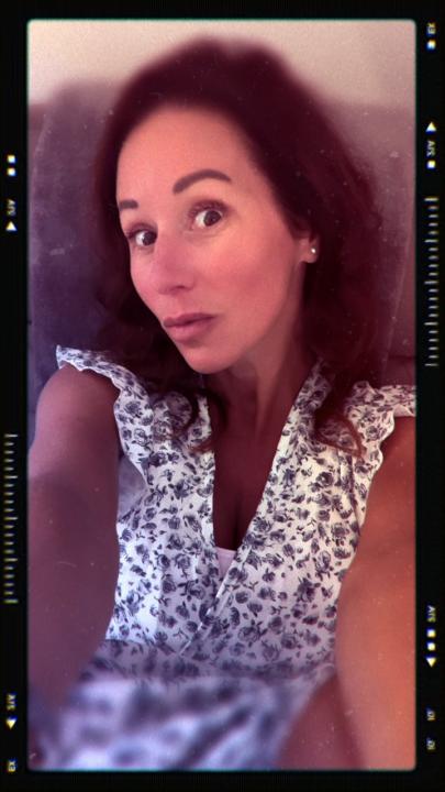 Kisses - Kelly Hart Official Profile | LoyalFans