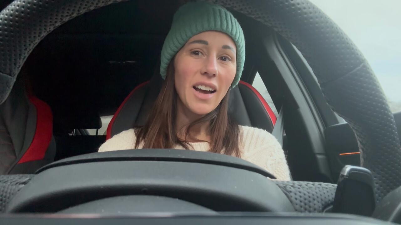 Happy Monday - Kelly Hart Official Profile | LoyalFans