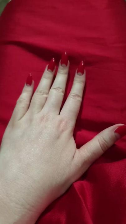 Red Nails of Princess... - SpoiltPrincessG Official Profile | www ...