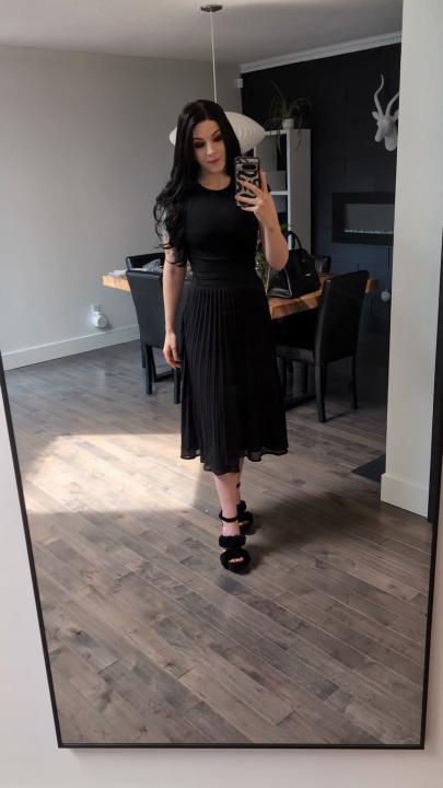 Headed Out Goddess Kaylie Etheria Findom Official Profile
