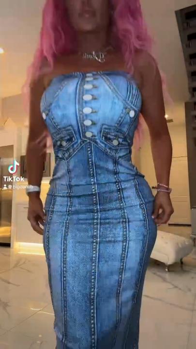 should I get naked instead? 😍 - Princess Danii Official Profile | www.Loyalfans.com