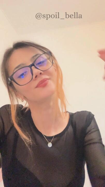 Go stupid and send 💸 for every click of my finger. 🌀 - Spoil Princess ...