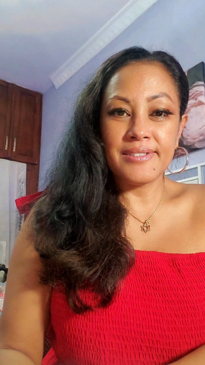 Maxine X - Lush 3 - Lovense Toy Unboxing - MaxineX Official Profile ...