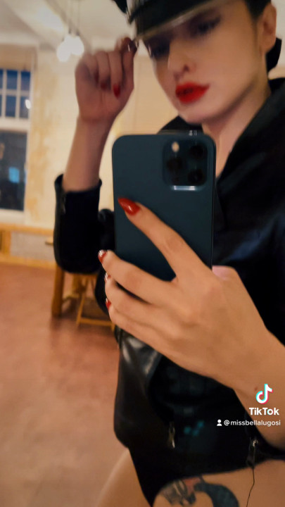 FROM THE ARCHIVE: Coming like a panther in leather 🐆 - Mistress Bella ...